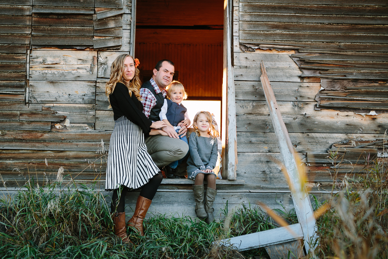 Goertzen Family {Two Hills Family Photographer} » Davin G Photography